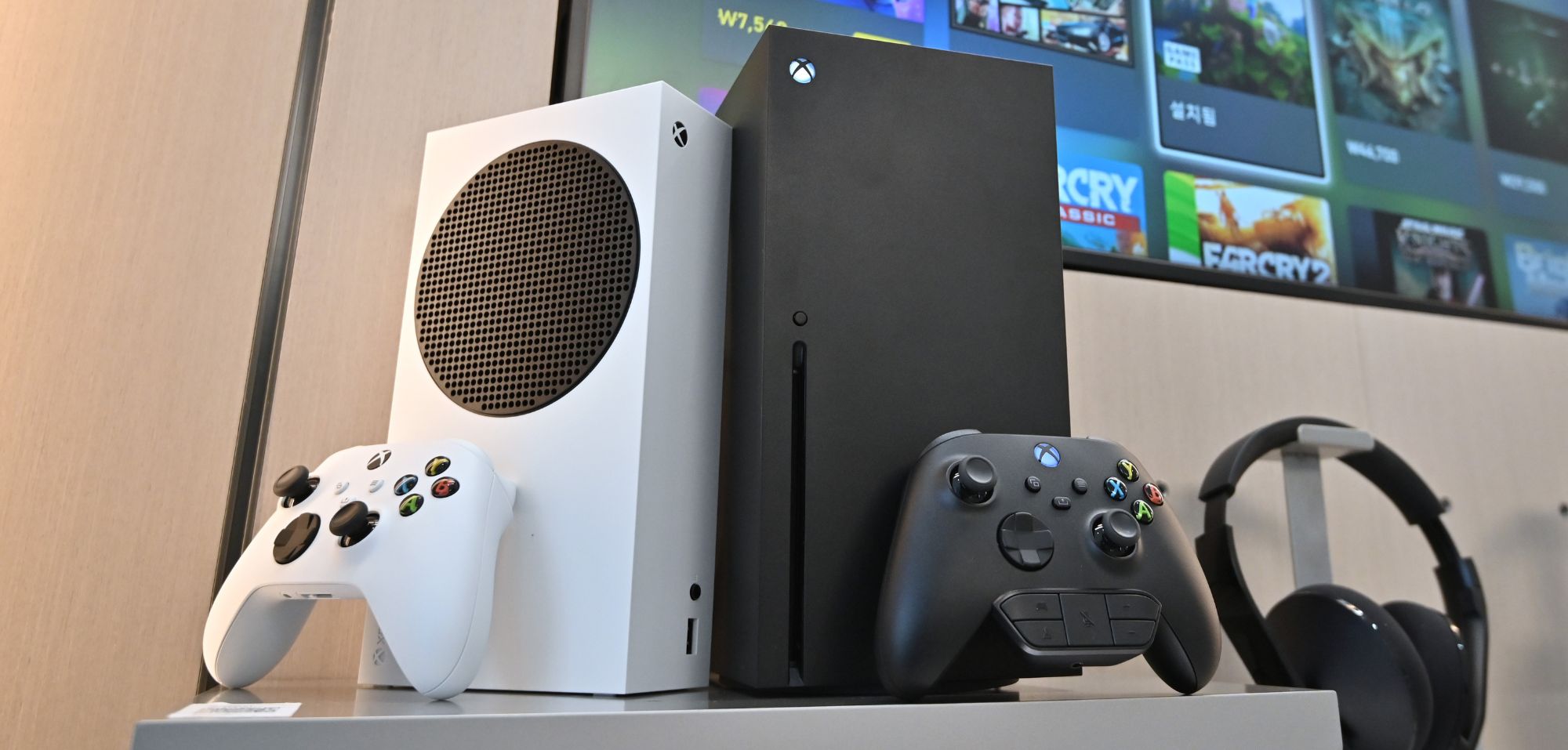 Xbox Series S vs. Xbox Series X: Die Microsoft-Konsolen im Vergleich ... Xbox Series S vs. Xbox Series X: Die Microsoft-Konsolen im Vergleich ...